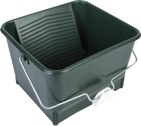 Wooster 8616 4gal Bucket | Benjamin Moore Paints at PaintOutlets.com